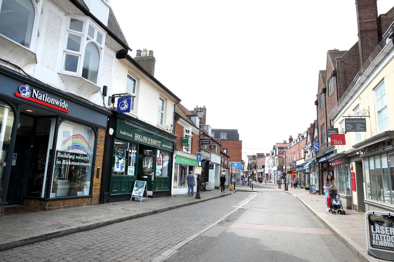 Rickmansworth High Street vehicle access arrangements set to change ...